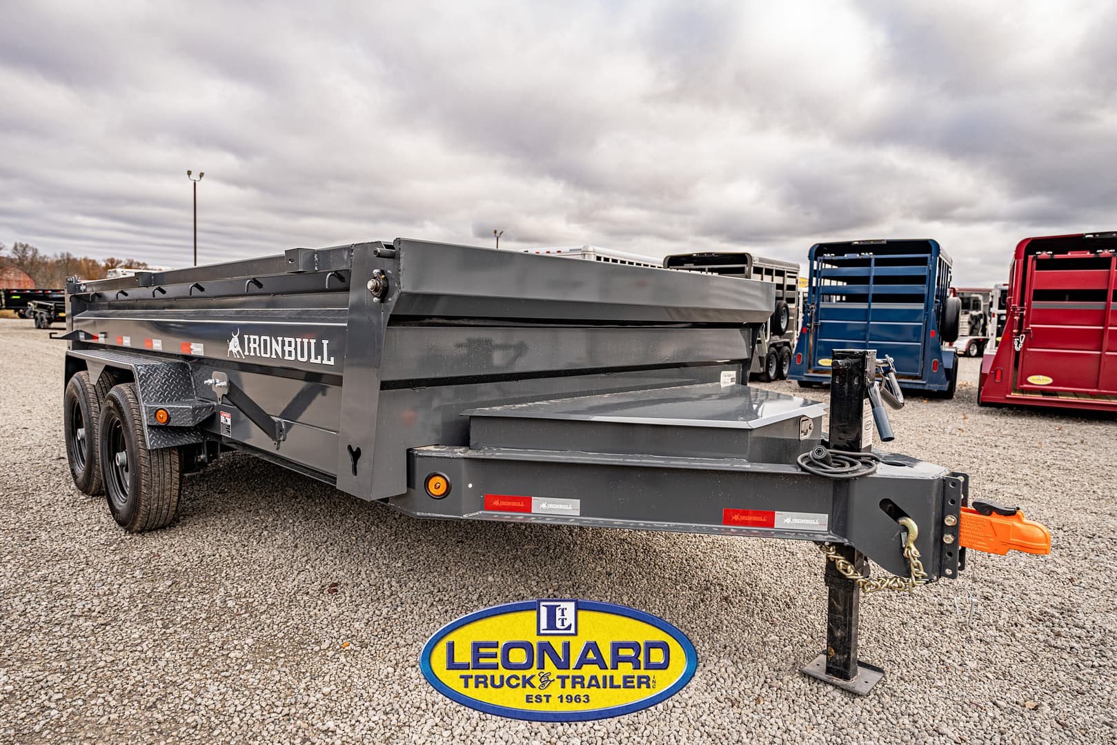 Trailers – Leonard Truck and Trailer, Inc